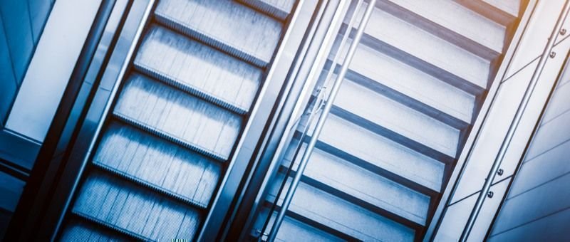 Escalator Step and Moving Walk Pallet